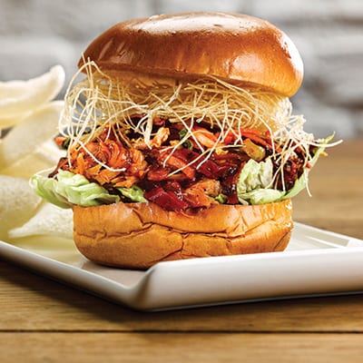 Sticky pig burger recipe | Bidfood