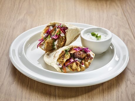 Spicy Chicken Pitta with Salad | Bidfood recipes