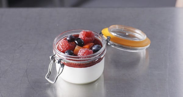 Yoghurt Vanilla Panacotta | Bidfood recipes