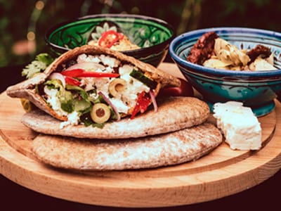 Mission Foods’ stuffed wholemeal pittas - Bidfood