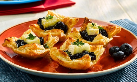 Brie and Blueberry Tart | Bidfood