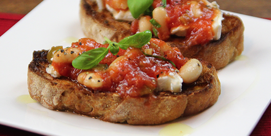 Napolina Tuscan Style Tomato and Bean Bruschetta | Bidfood