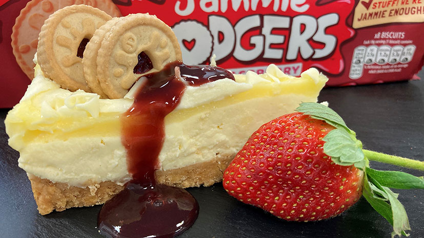 Jammie Dodger Cheesecake Recipe | Bidfood