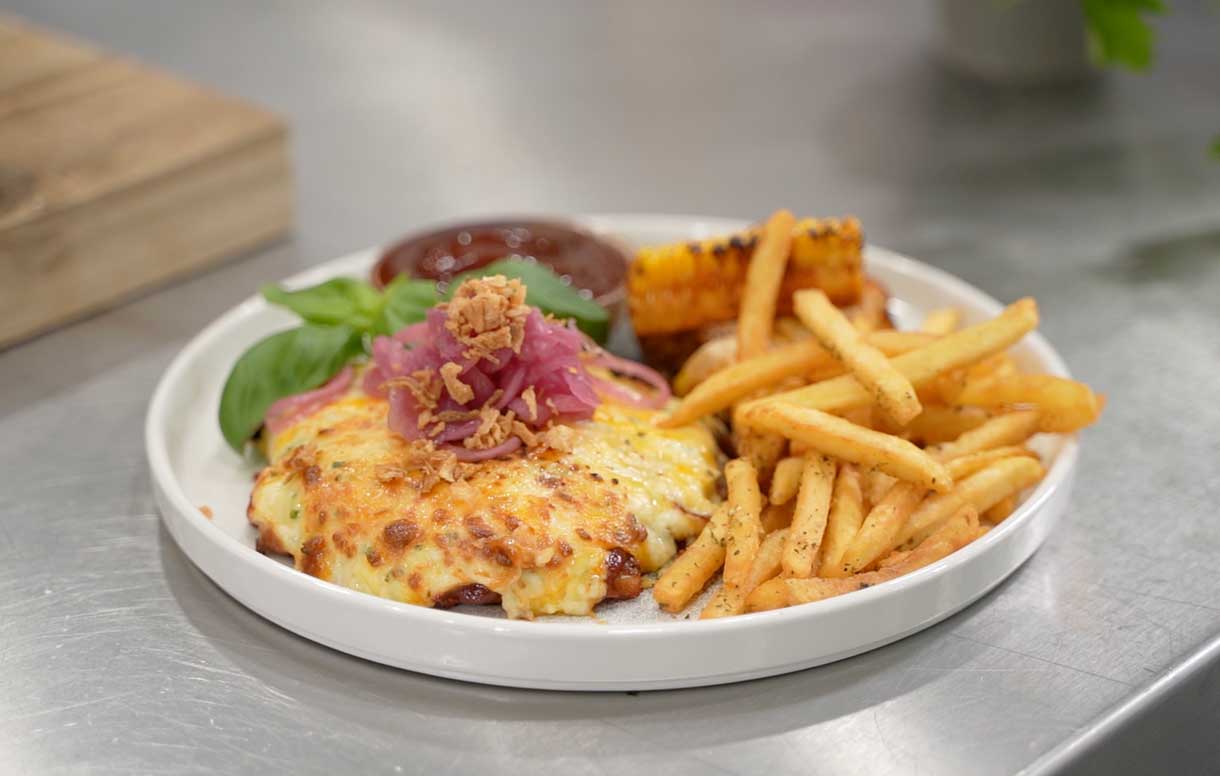 Rarebit topped charred chicken - Bidfood