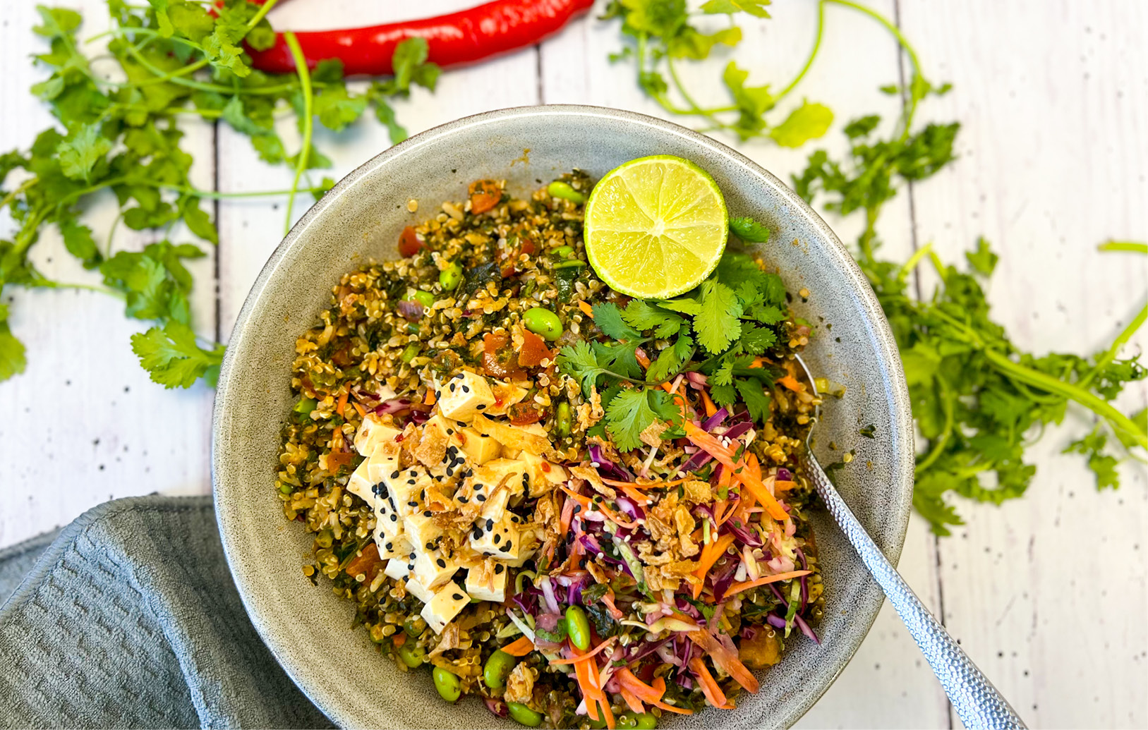 Ginger, garlic and chilli tofu Buddha bowl - Bidfood
